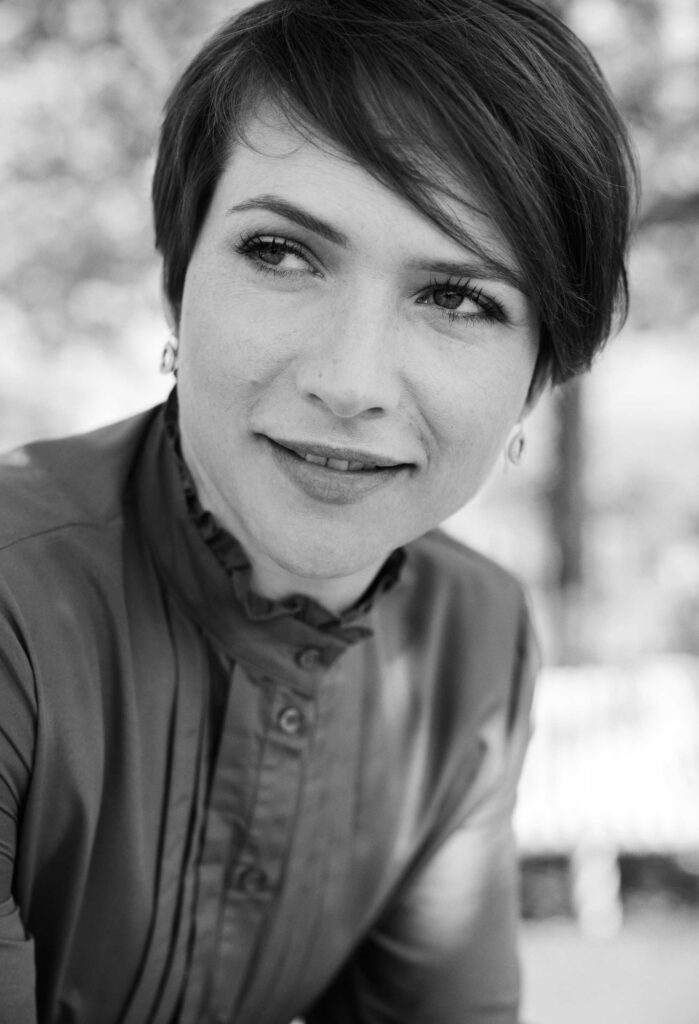 Om mig - Sara Ejersbo